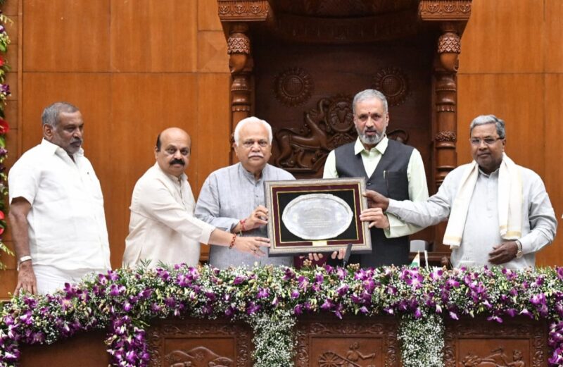 R.V.Deshpande selected as best MLA of 2022;CM Bommai compliments ...